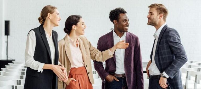 35+ Topics to Talk About When the Conversation Well Runs Dry